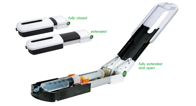 FreedomEDGE® infusion pumps for easy at-home infusions